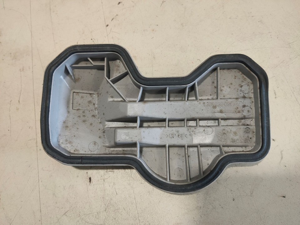 Abdeckung Scheinwerfer Rechts Mercedes-benz 1305239081 202 C 200 T | eBay