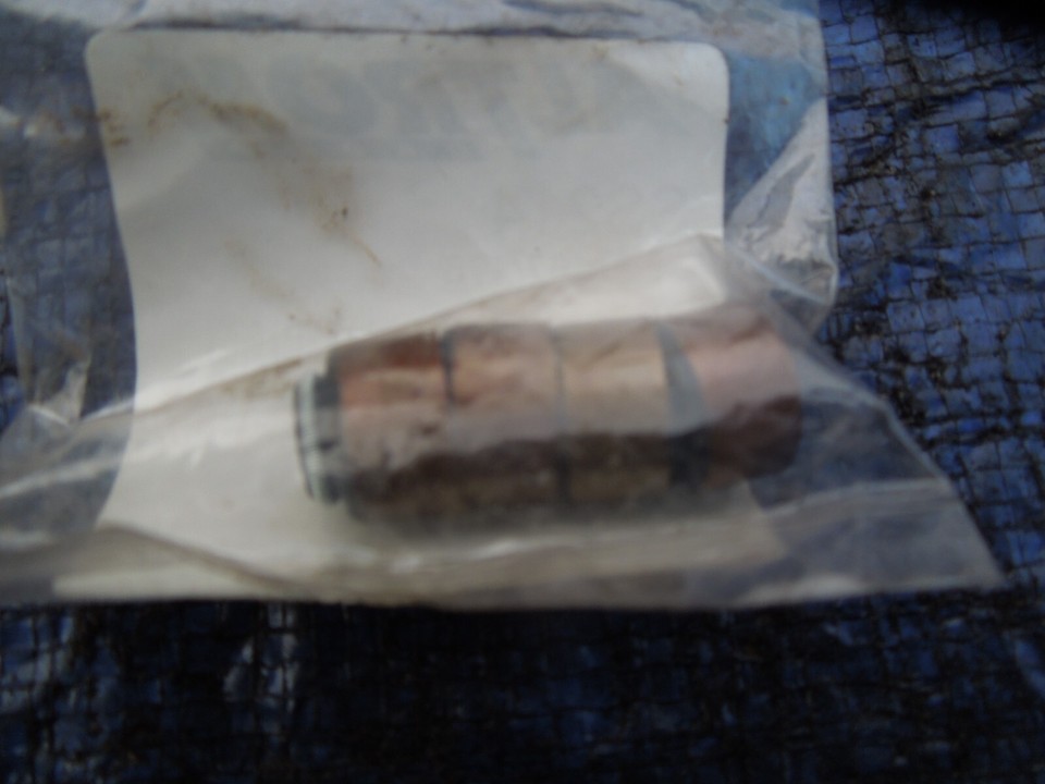 90-01 Acura Integra GSR valve stem seals set intake exhaust Altrom ...