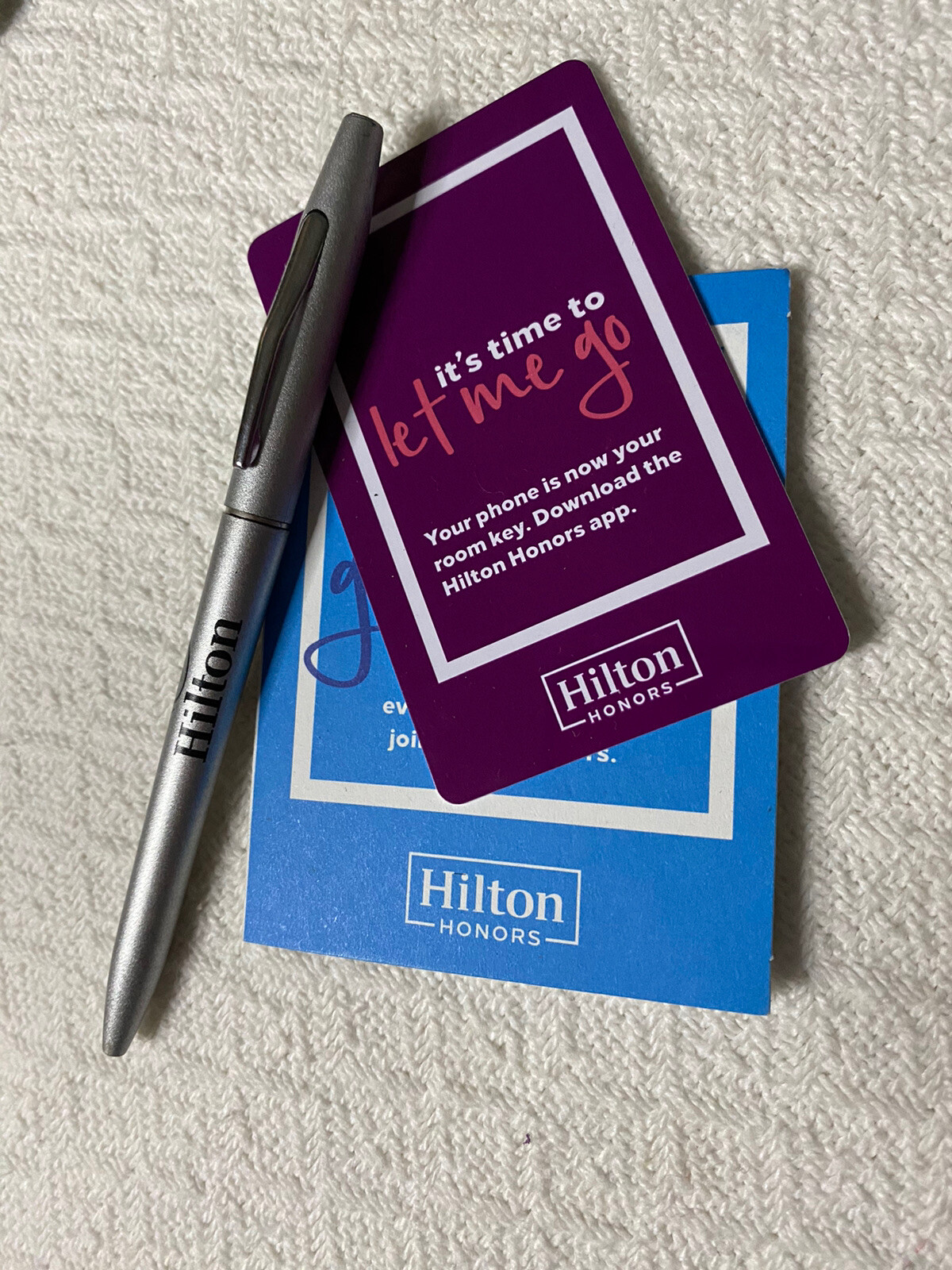 7 ADVERTISING BALL POINT TWIST PENS,KEY HOTELS CARDS Hilton,Hyatt ...