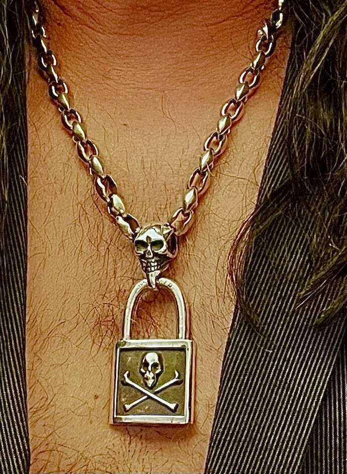 HEAVY 80s BIKER SKULL 42G RICHARD ERKER STERLING SILV… - Gem