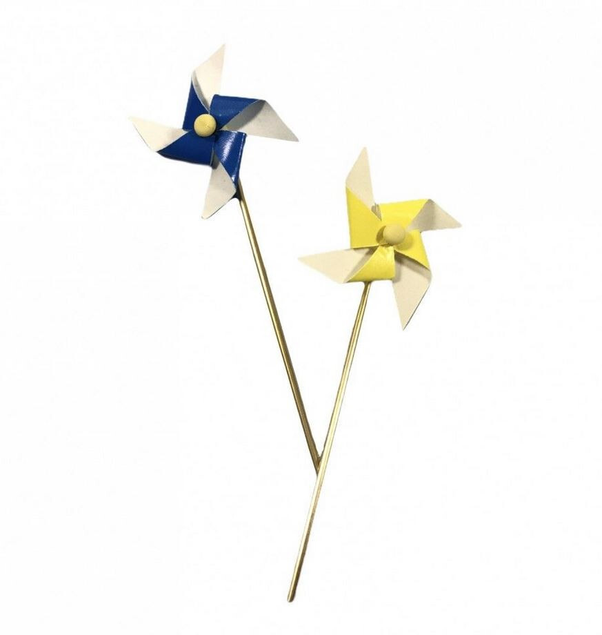 2 Miniature Pinwheels, Dollhouse Yellow and Blue Spinwheels, Toy Cake ...