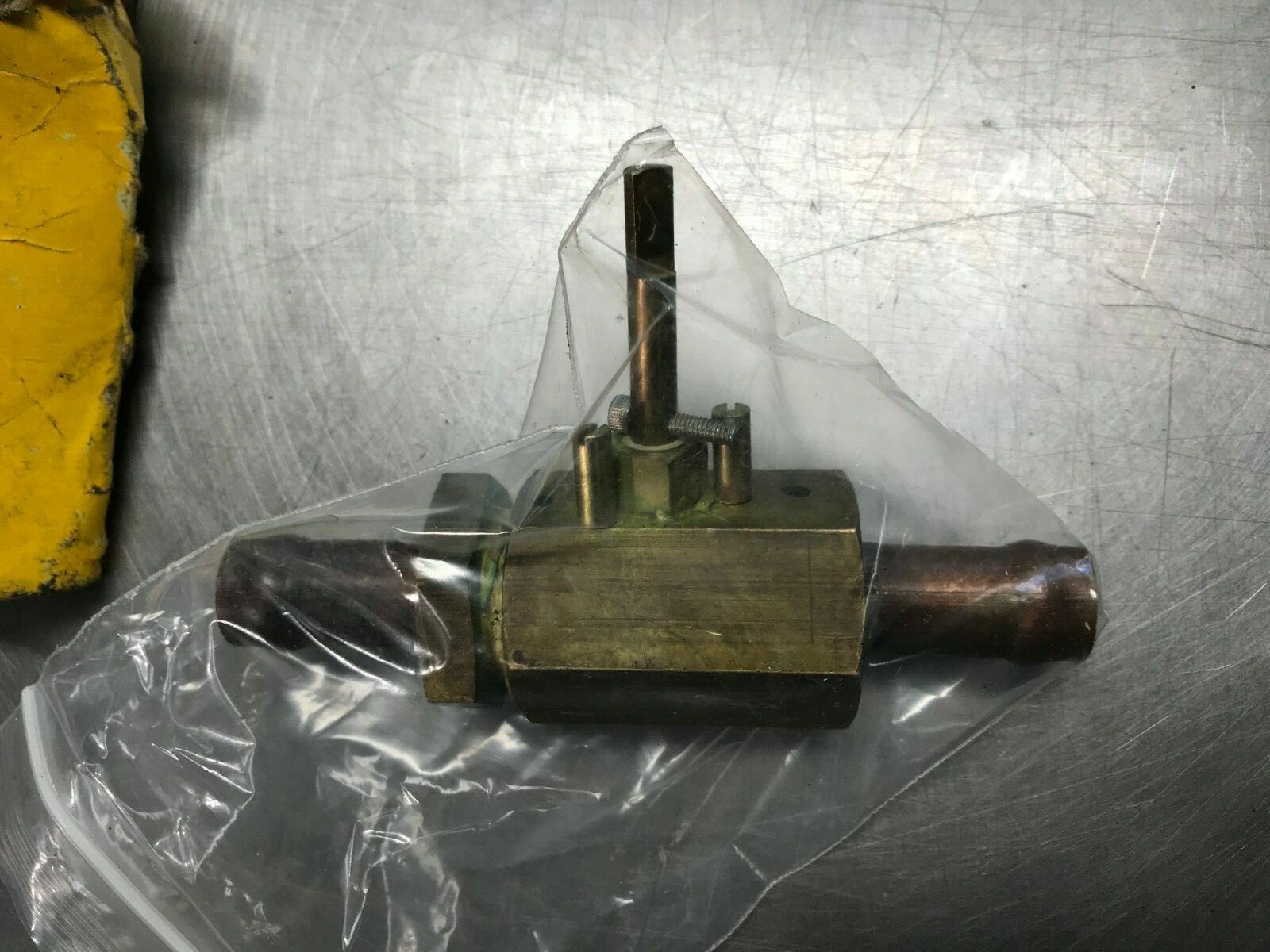 GENUINE CAT FUEL SHUT OFF VALVE for CAT 977 Caterpillar | eBay