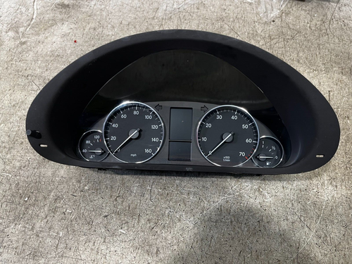 2006 MERCEDES C CLASS C230 SPEEDOMETER INSTRUMENT CLUSTER A2035408947 ...