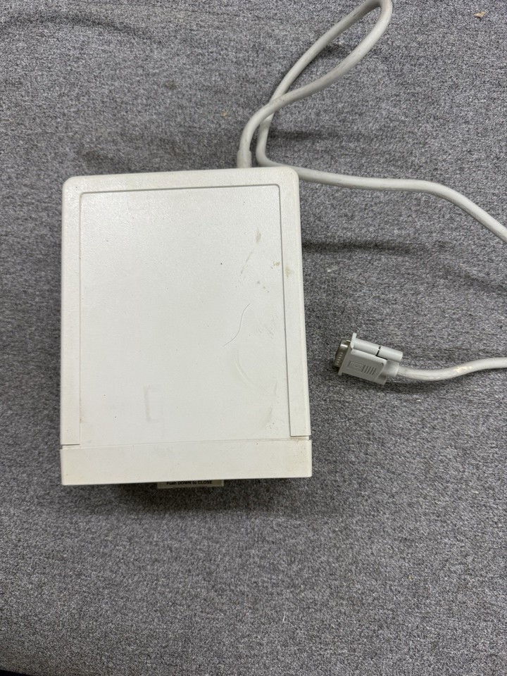 Apple 5.25 External Floppy Drive A9M0107 P/N 825-1497-A DB-19 | eBay