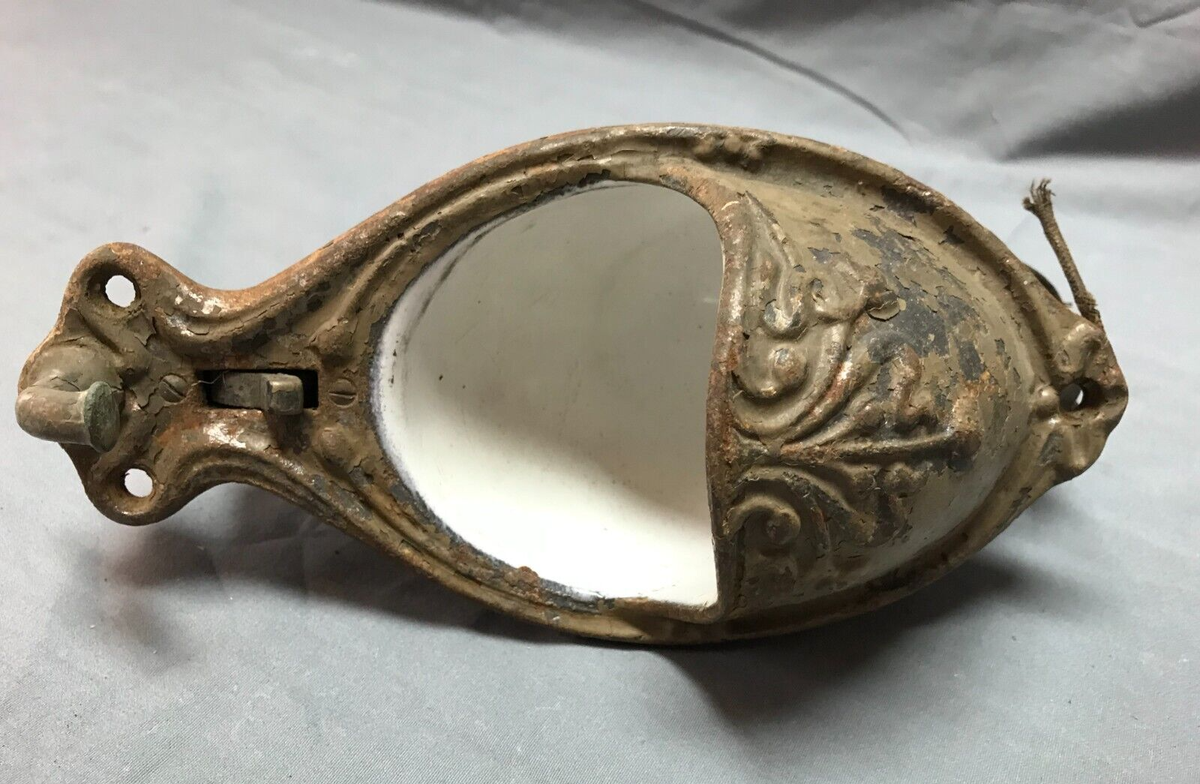 Pullman Sconce
