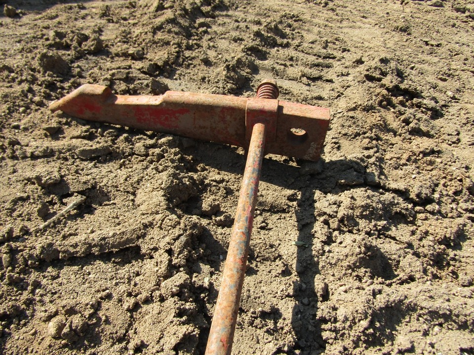 IH FARMALL TRACTOR FAST 2 POINT HITCH PLOW IMPLEMENT ARMS | eBay