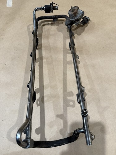 92-96 Ford F150 F250 F350 Bronco 5.0 Fuel Rail 302 | eBay