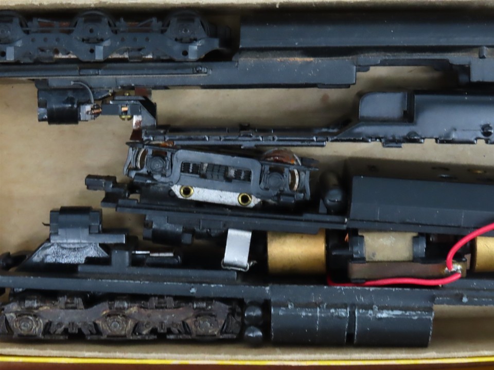 Lot of 10+ HO Scale Diesel Locomotive Chassis, Weights, and Motors | eBay