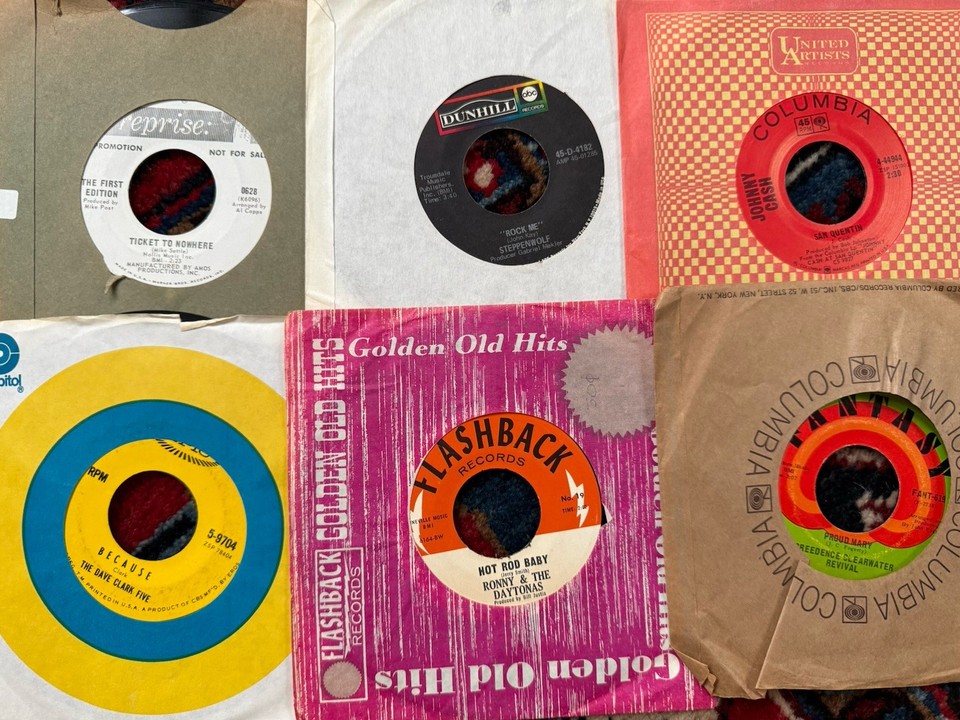 LOT OF (50) 45 RPM RECORDS GARAGE,PSYCH, R&B, ROCKABILLY,SURF PROMOS ...