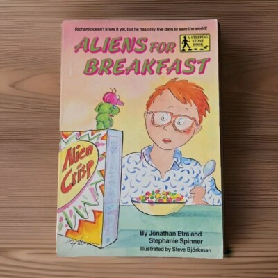 Aliens for Breakfast (A Stepping Stone Book(TM)) - Spinner, Stephanie ...