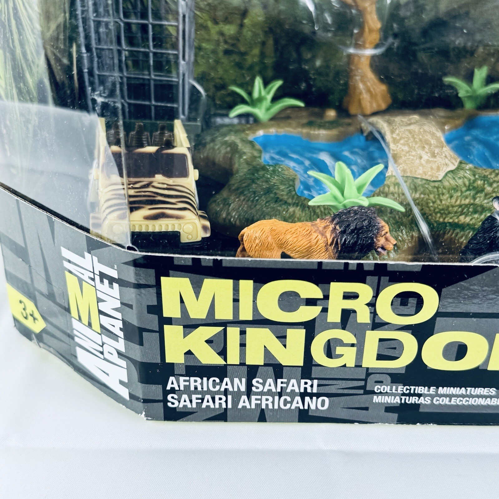 Animal Planet Micro Kingdom African Safari Playset 754046521103 | eBay