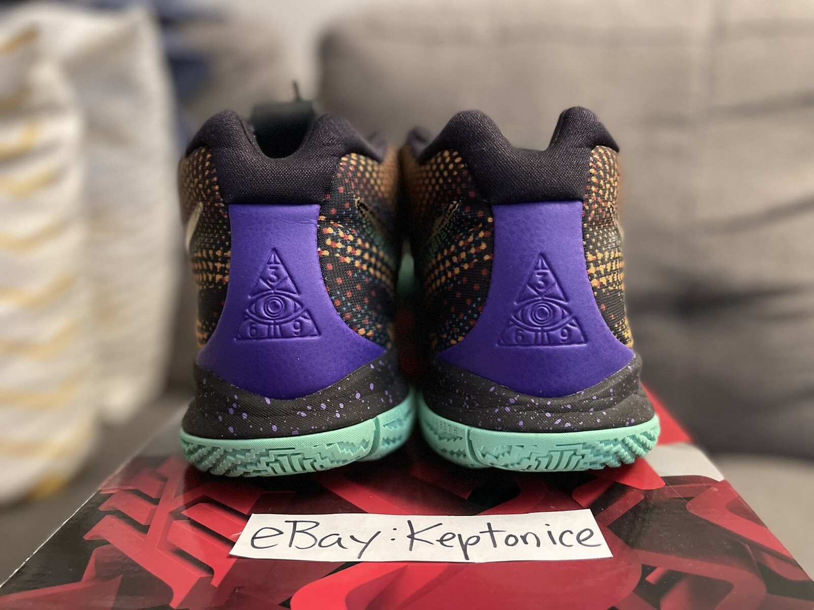 Nike Kyrie 4 Sz 10 Mamba Mentality AV2597-001 3 5 7 1 Kobe SpongeBob ...