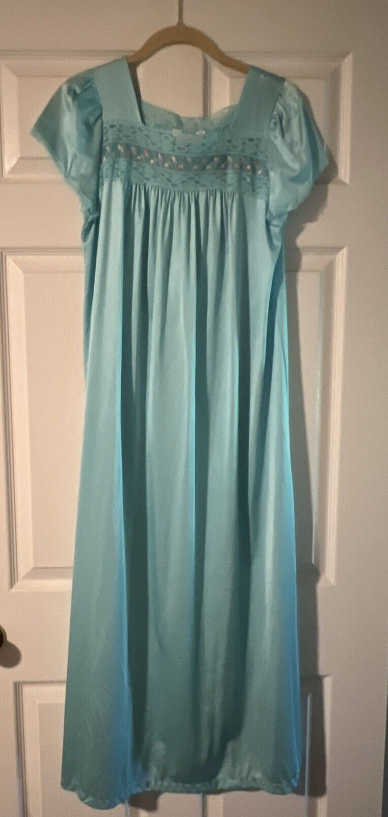 Vanity Fair Small Aqua Blue Nylon Nightgown Robe Set … - Gem
