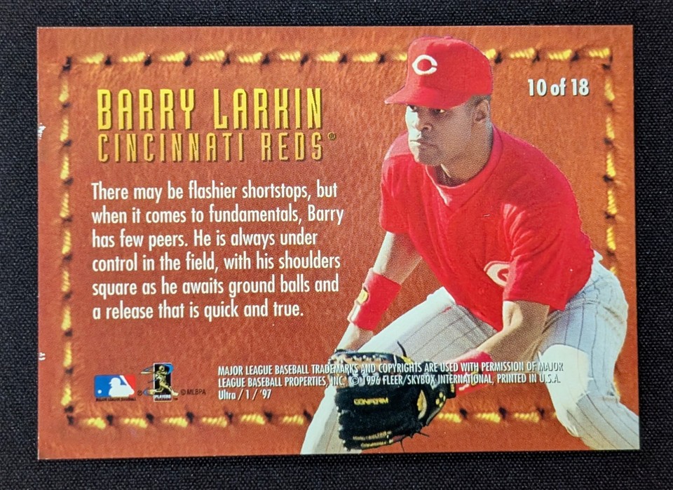 1997 Ultra Fielder's Choice #10 Barry Larkin Reds HOF Short Print ...