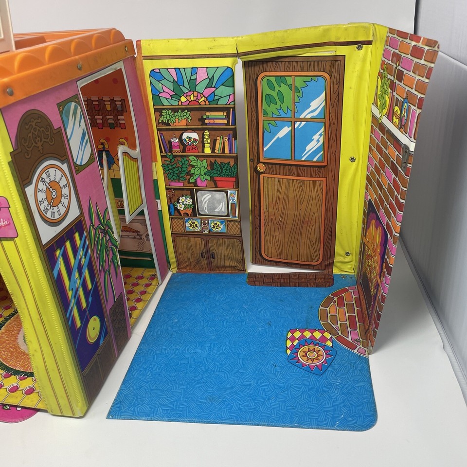 VTG 1973 Barbie Country Living Home Doll House w Furniture No.8662 ...