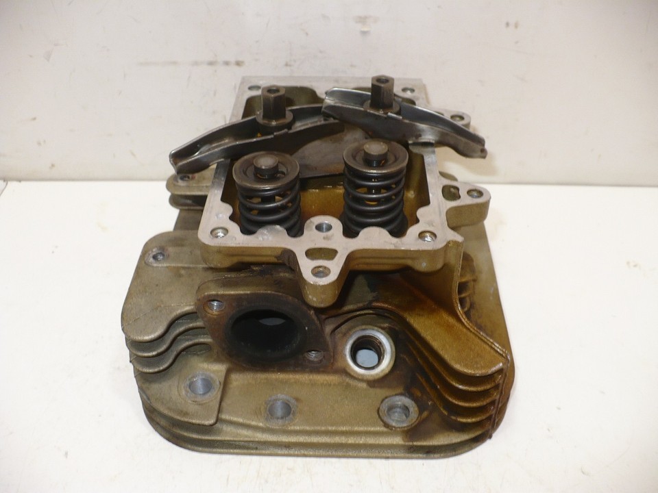 BRIGGS AND STRATTON 287707 0224 01 ENGINE CYLINDER HEAD IN USED ...