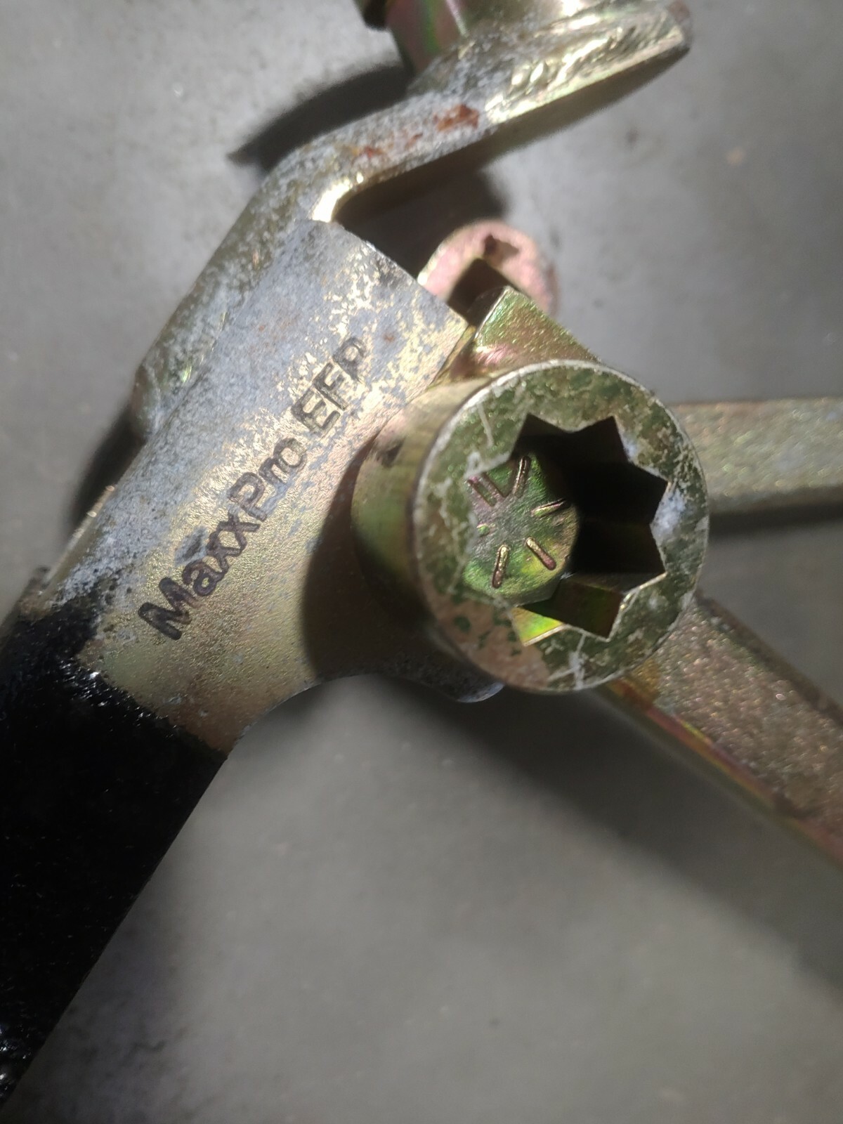 MRAP Battle Lock Key Multi Key for all MRAP Variants Maxxpro RG31 ...