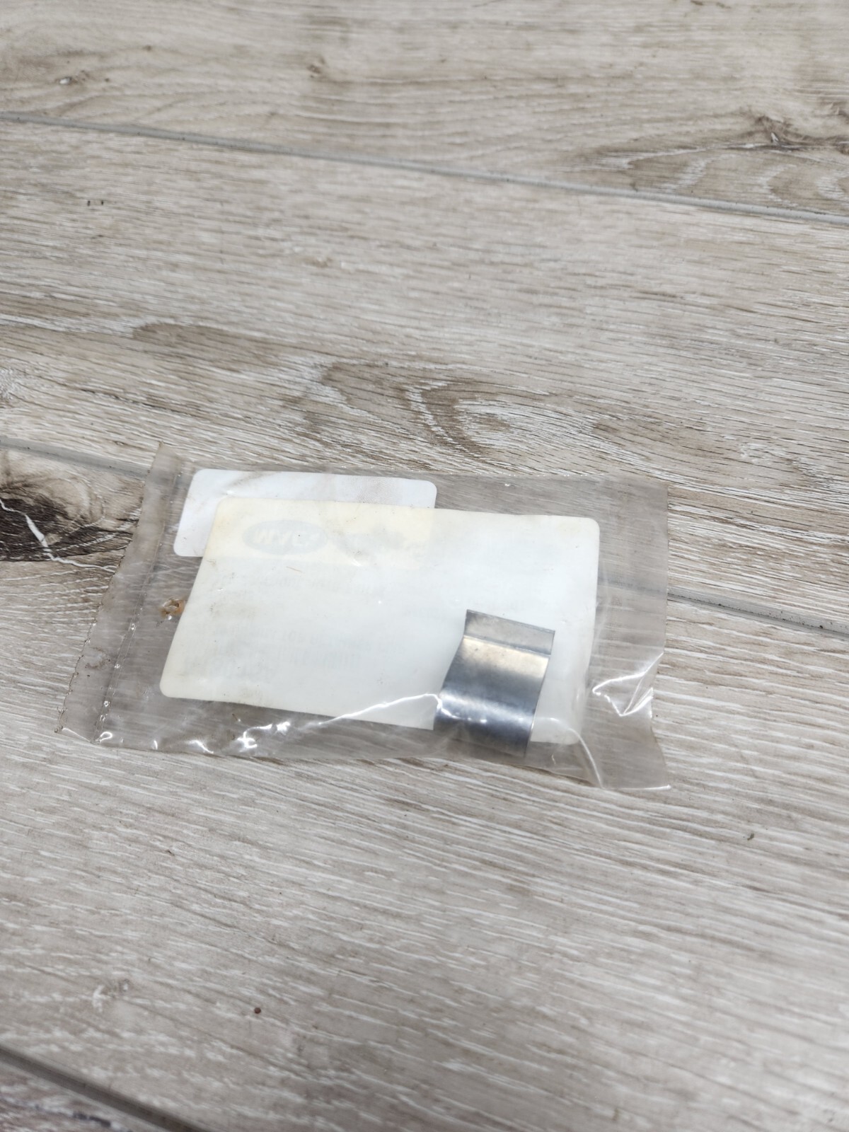 A13016A HL RIM TOP RETAINER CLIP 1928-29 FORD MODEL A MAC'S | eBay