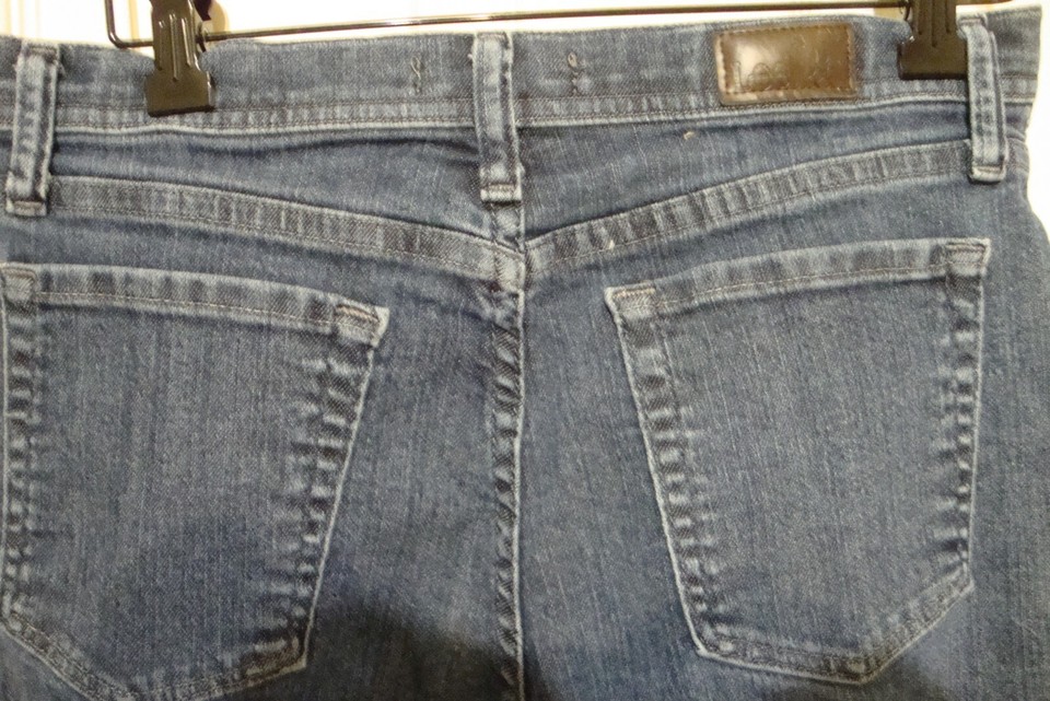 Lee Women's Classic Fit Straight Leg Jeans Sz 8S Stretch Slimming RN ...