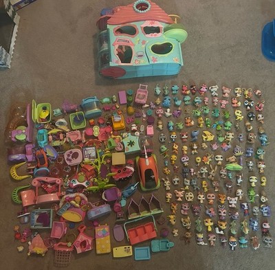 👀 Huge LPS Lot ~ Littlest Pet Shop Lot ~ 130+Pets Plus 100+ Accessories ...