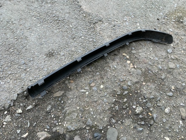 01-06 BMW E46 3 Series Front Right Side Bumper Cover Impact Trim ...