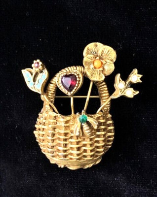 Vintage Signed GOLDETTE NANTUCKET BASKET FLOWER HEART BEE Gold Tone Pin ...