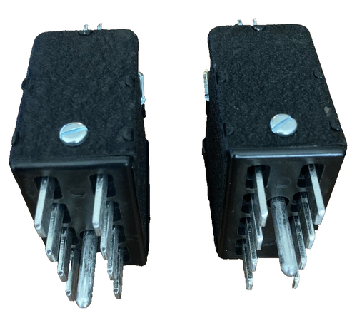 Lot of 2 Vintage Cinch Jones 8-Pin Blade Connectors With Strain Relief ...