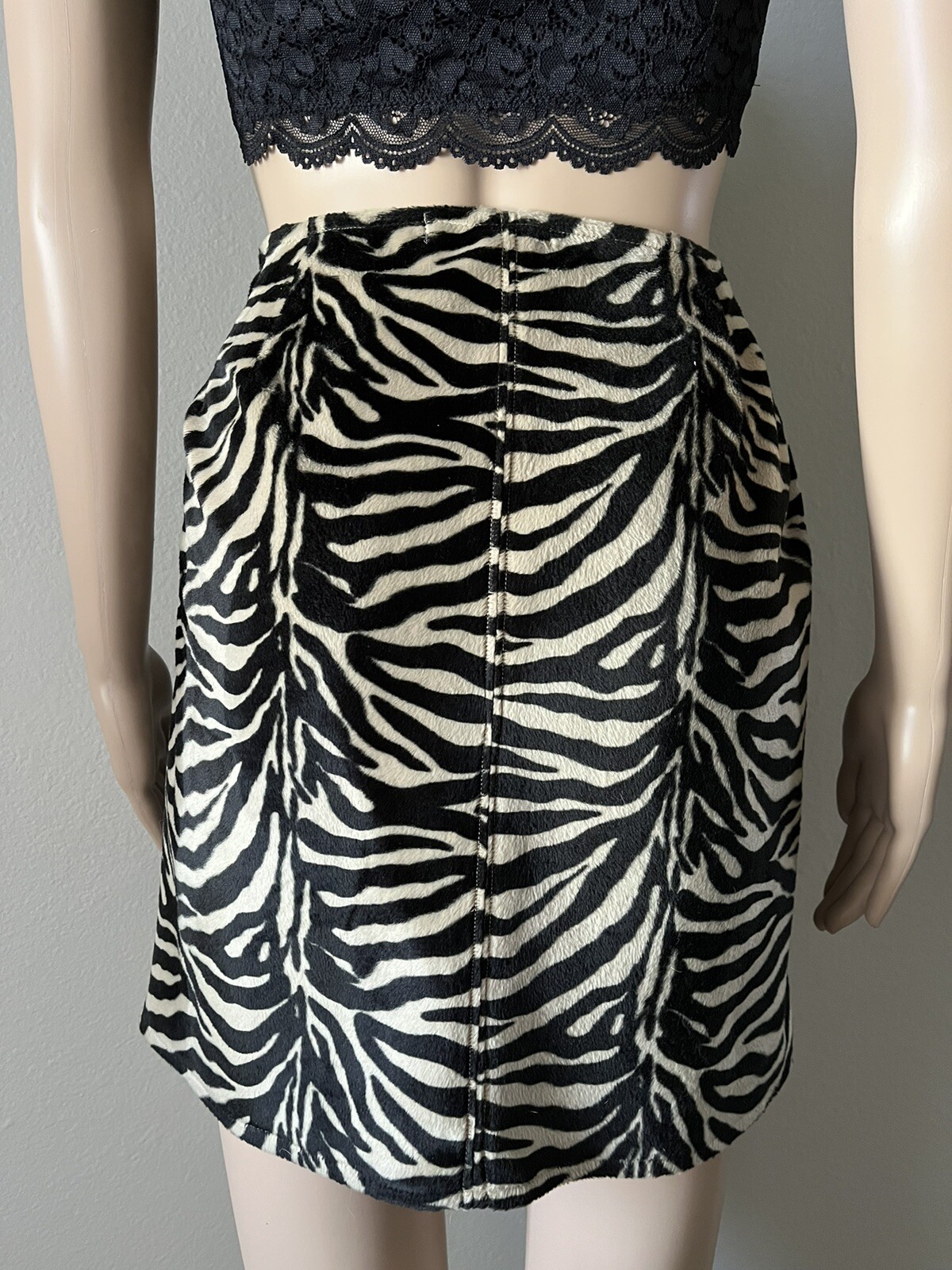 Vintage 2000s Y2K Black Tiger Zebra Animal Print Mini… - Gem