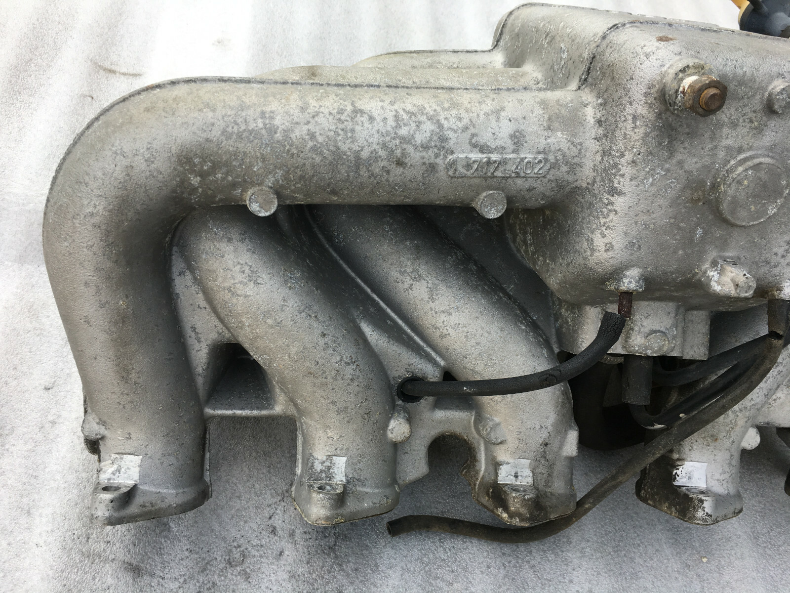 BMW M30B30 E32 E34 138kw OEM Intake Manifold, Injectors with rail ...