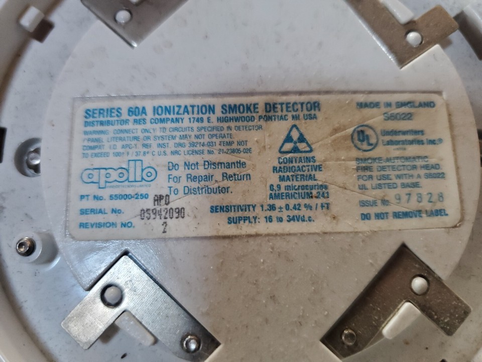 Apollo 60A Ionizing Smoke Detector lot of 12 used for a few stored for ...