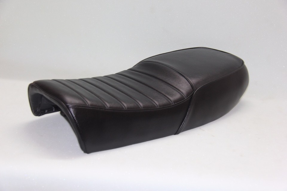 Texavina seat 1976 1977 Yamaha RD400 low profile dual passenger seat ...