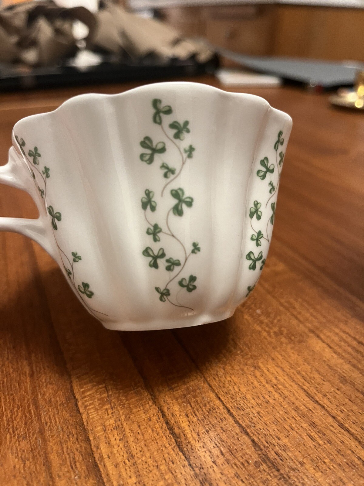 Royal Tara Fine Bone China Shamrock Irish With Gold Trim Teacup ...
