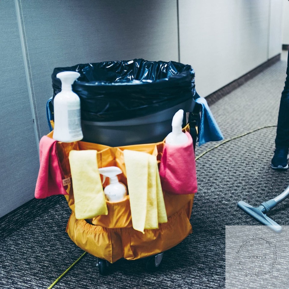 12 Pockets Trash Can Caddy Bag, Garbage Bin Caddy Organizer for ...