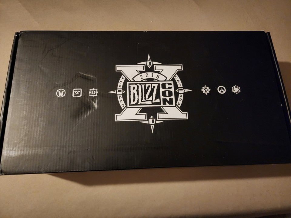 Blizzard Blizzcon 2016 Goodie Box/Bag - Box opened, contents untouched ...
