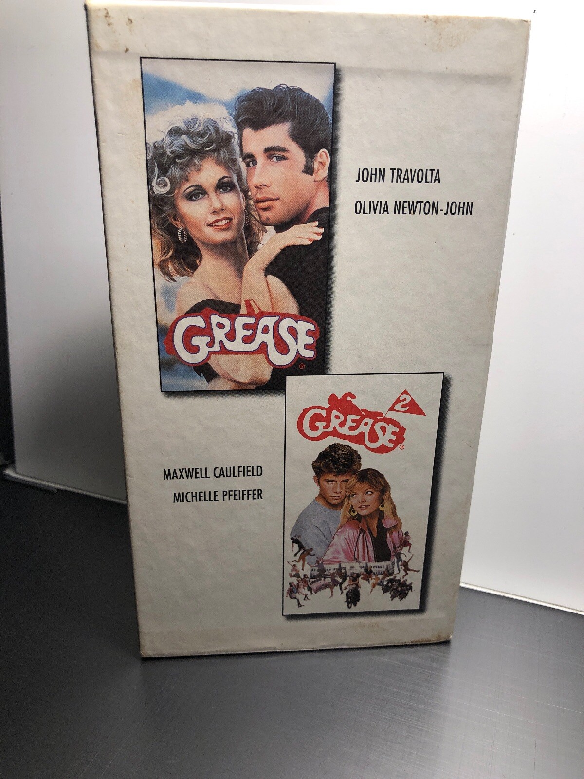 Grease / Grease 2 [VHS] John Travolta, Olivia Newton-John, Michelle ...