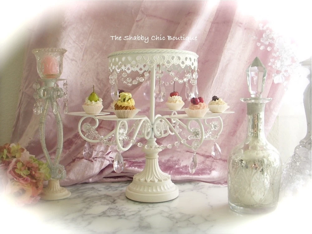 Shabby Chic Cupcake Displays