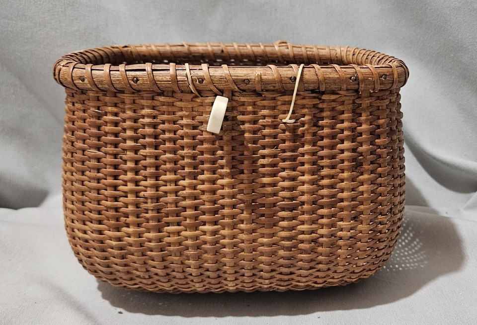 2004 FARNUM Nantucket Basket Purse w/David Goldsmith Faux Scrimshaw ...
