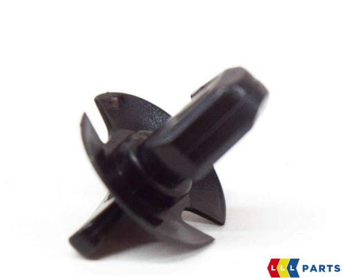 NEW GENUINE MERCEDES BENZE CLA CLASS C117 FRONT FENDER CATCH ...