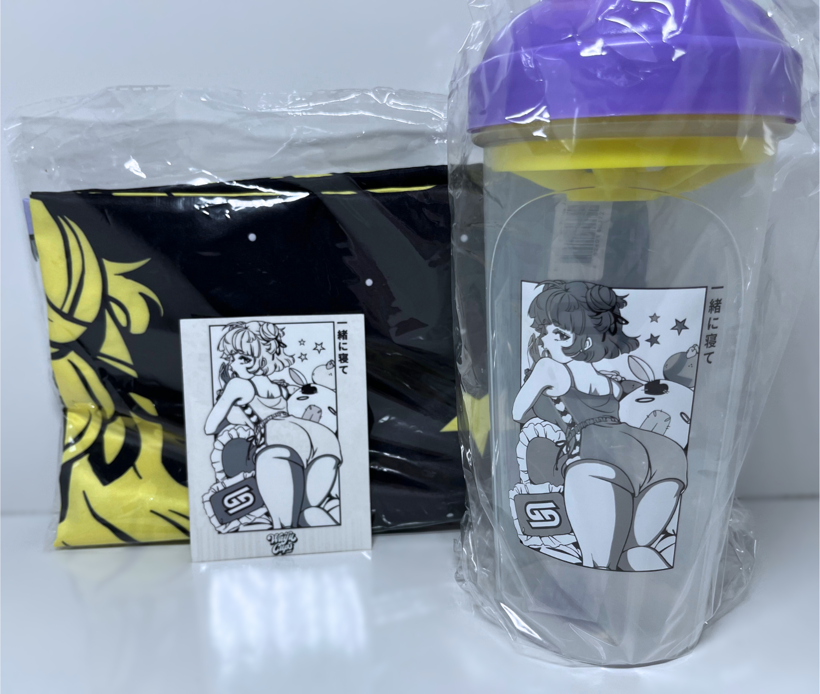 GamerSupps GG Waifu Cup S5.1 Pillow Talk Bundle *Shaker Cup-Pillow Case ...
