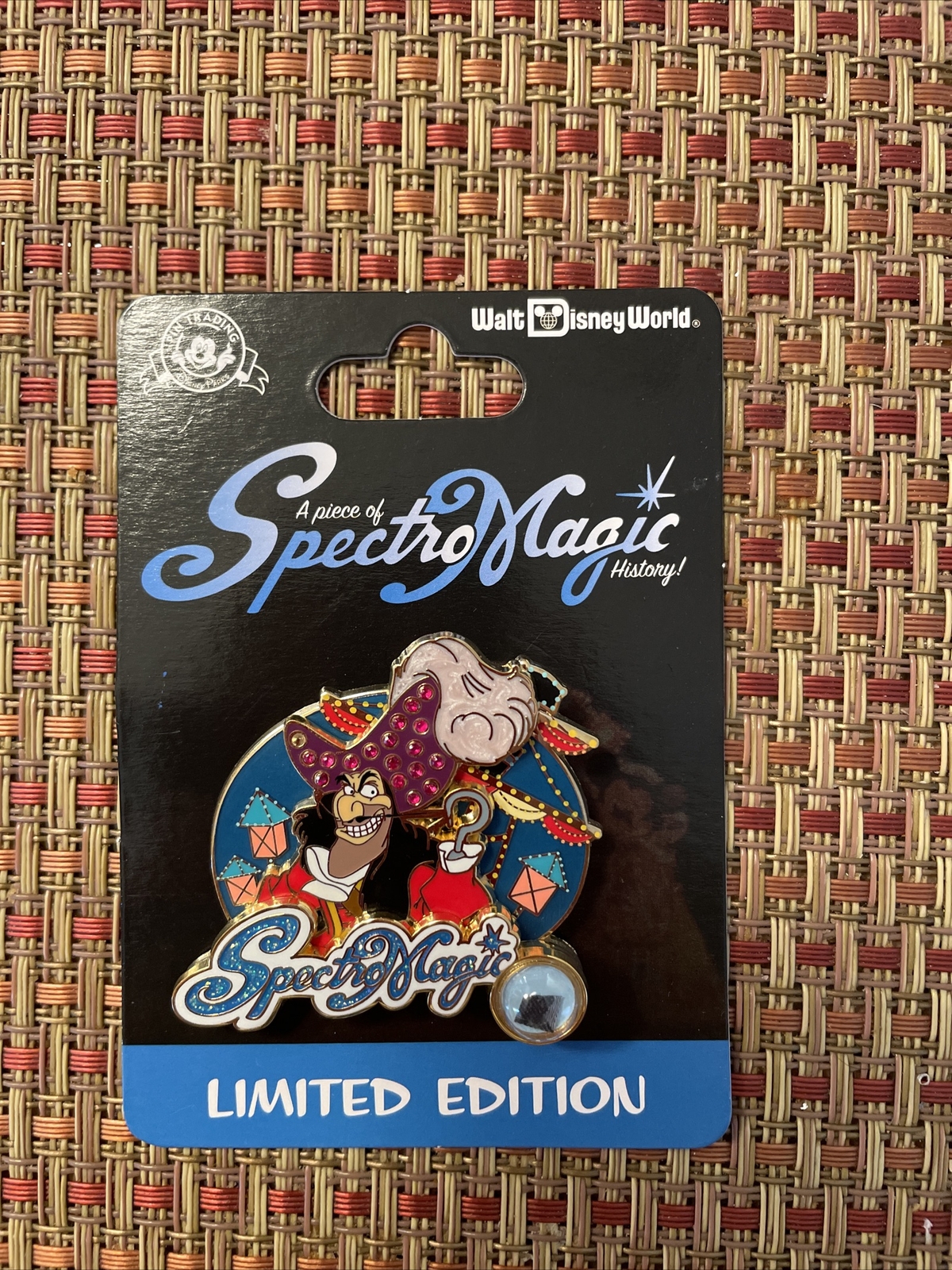 Disney SpectroMagic A piece of History "Captain Hook" LE Pin | eBay