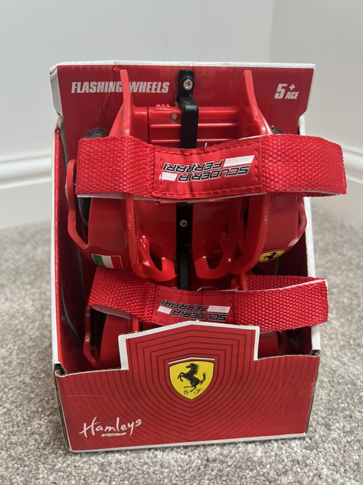 NEW Hamleys® OFFICIAL Ferrari Flashing Wheels Roller Skates RACING ...