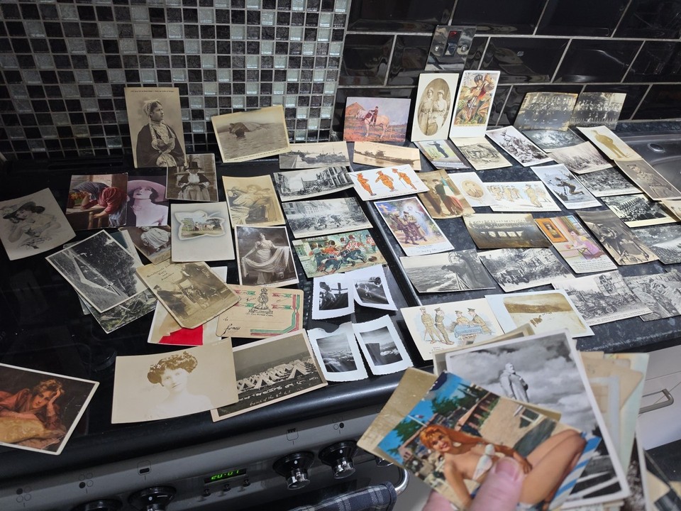 Vintage Edwardian postcards job lot , from an estate sale . Interesting ...