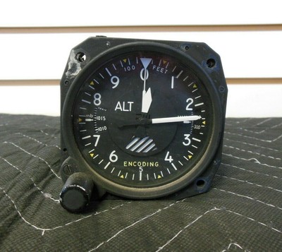 BENDIX KING ENCODING ALTIMETER (CORE) S/N: 066-3064-03 (P/N: 5035P-P46 ...