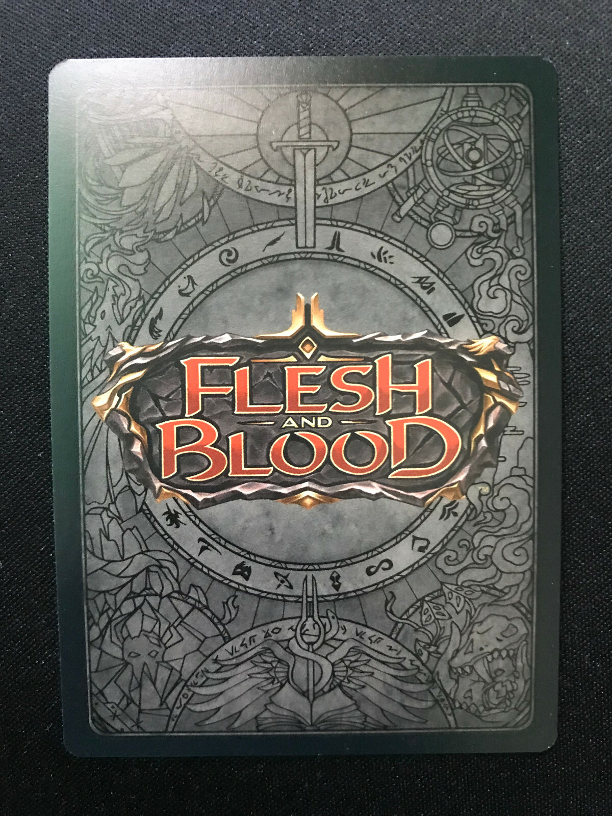 Arc Light Sentinel Rainbow Foil MON 1st Edition Flesh and Blood ...