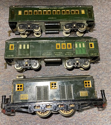 American Flyer Pre-War 4000 Electric, 4041 Passenger, 4040 Mail Car ...