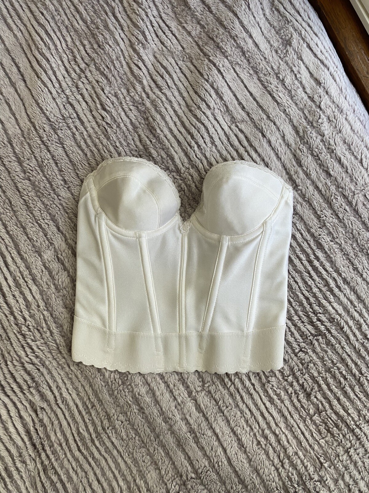 Vintage Carnival Ivory Corset Bustier Sz 33 A BRA Str… - Gem