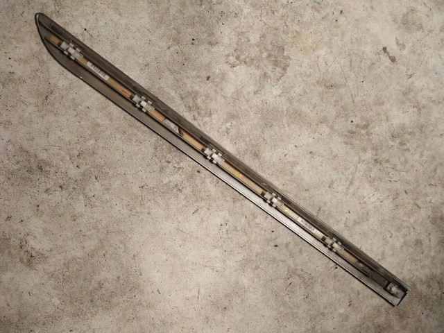 06-09 MERCEDES W251 R350 R500 REAR LEFT DOOR MOLDING TRIM PANEL ...