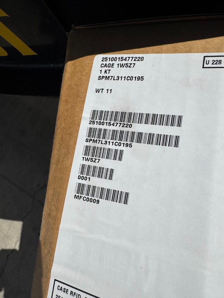 M998 HMMWV M1123 M1165 M1151A1 NOS HOOD REINFORCEMENT KIT 2510-01-547 ...