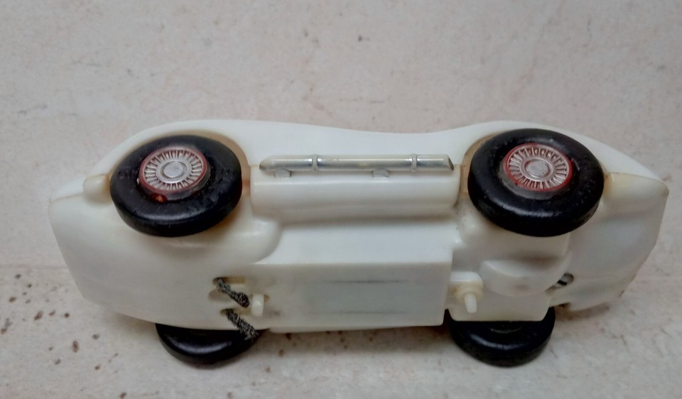 Eldon Ferrari Slot Car Vintage Grand Prix Toy Race Car Body Motor ...