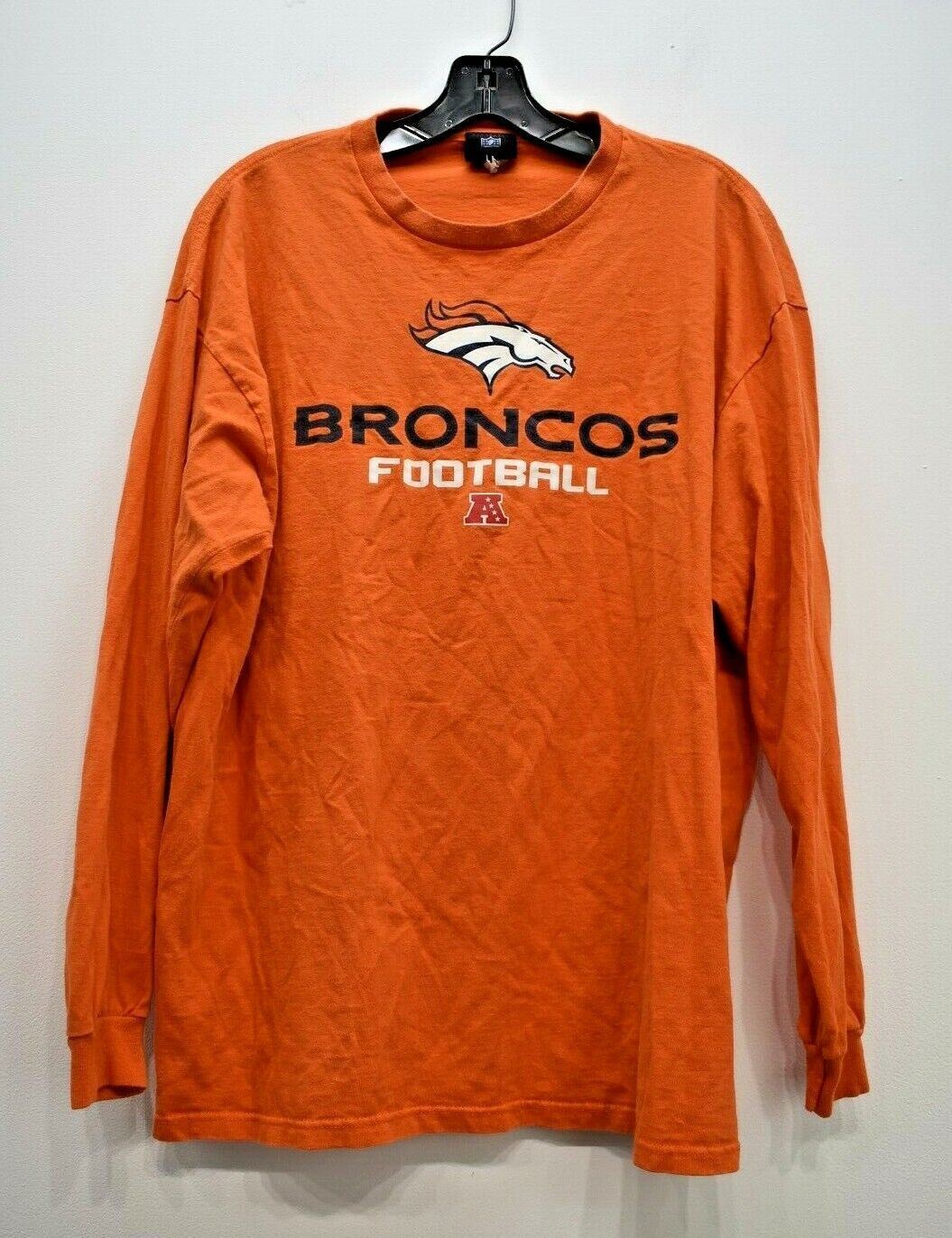 NFL Team Apparel Men Denver Broncos Football Long Sleeve Crew Neck T ...